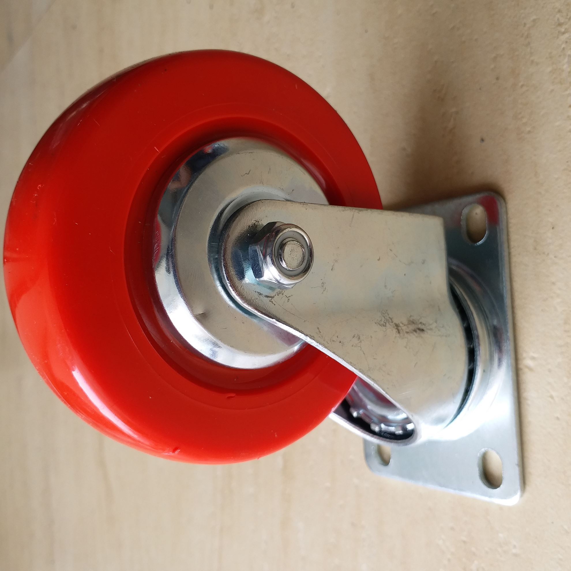 SKH Double Axis Red Orange Movable Wheel